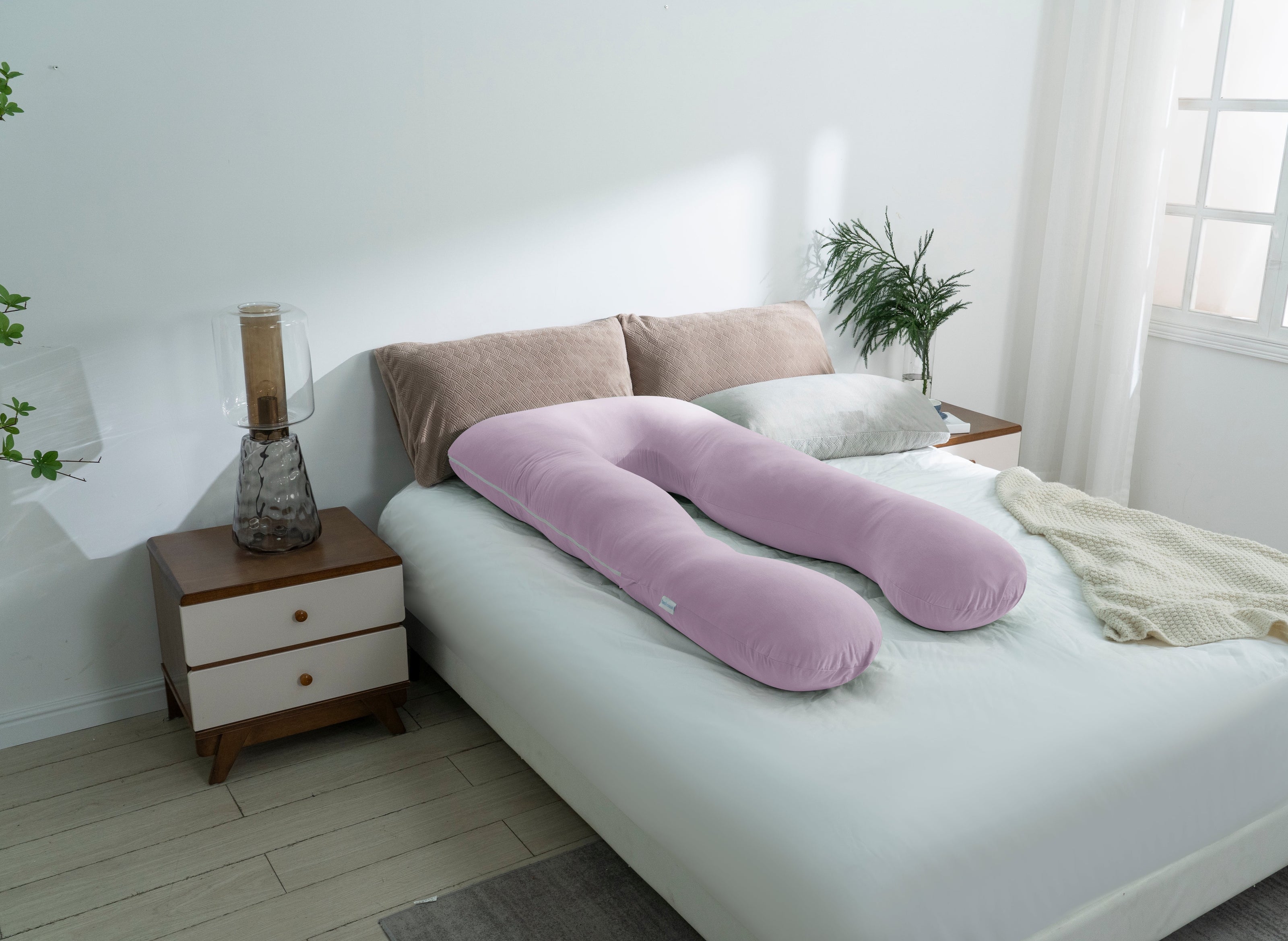 Queen Rose | Classic U-Shaped Maternity Pillow